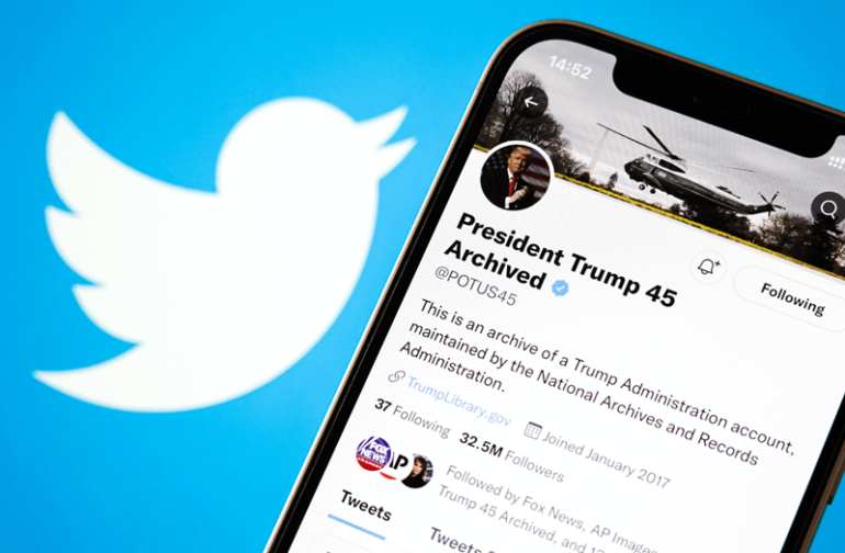 5 Cara Tweet Viral dan Jadi Trending Topic, Langsung Ramai! - ZenCreator