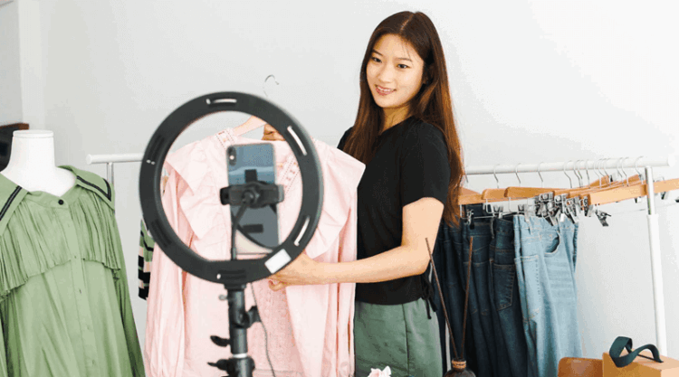 10 Cara Membuat Shopee Video, Bisa Hasilkan Cuan Tambahan Nih! - ZenCreator